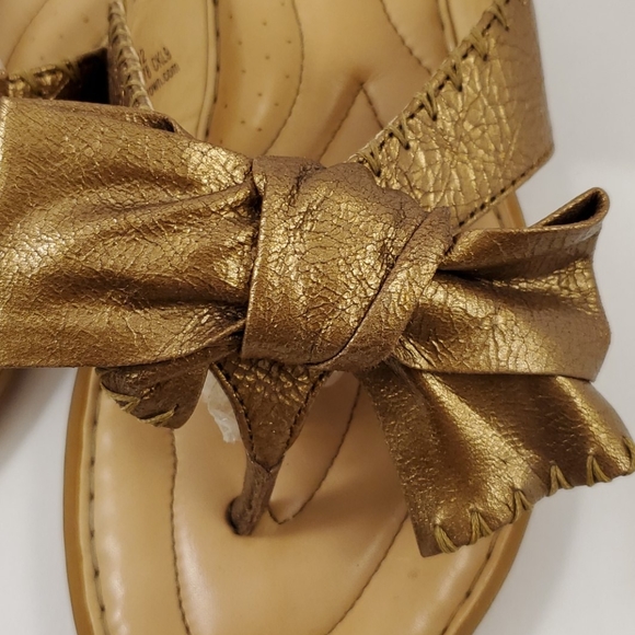 Born | Shoes | Born Crown Bronze Sandals With Tie Leather | Poshmark